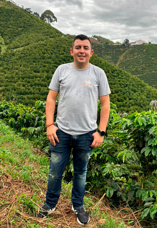 Java Fruit Forward Berry Ensemble Natural By Jhoan Vergara – Lohas Beans